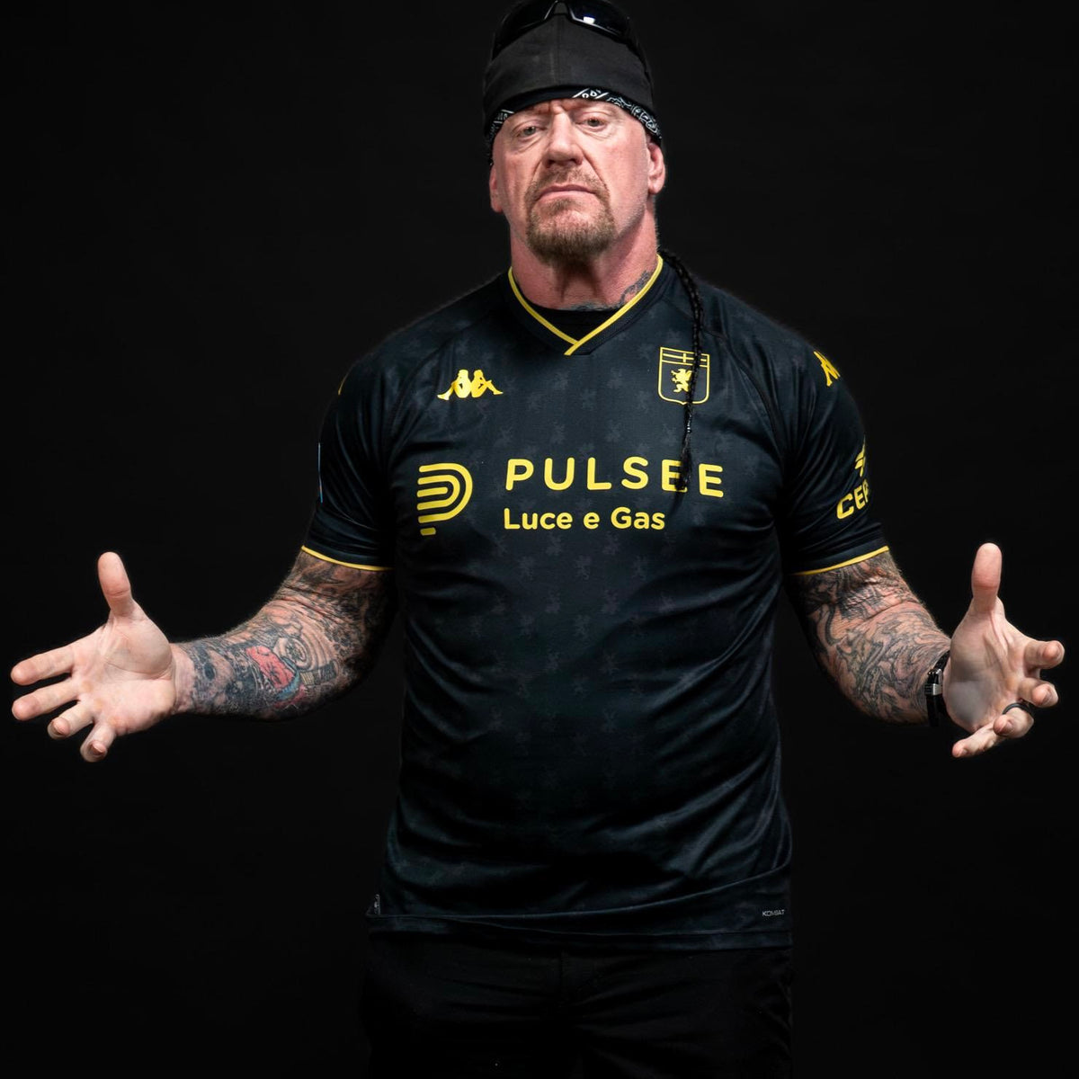 Genoa link up with WWE legend The Undertaker – Vintage Football Shirts