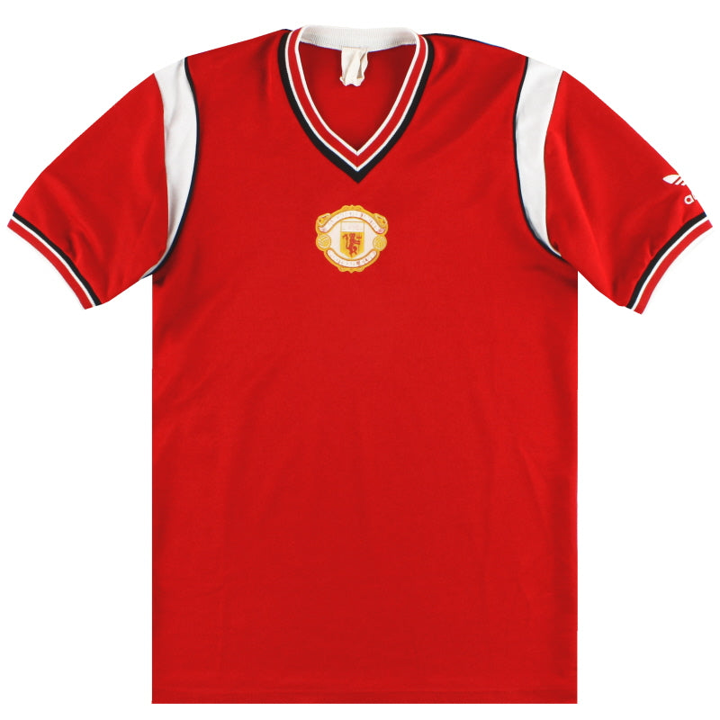 Manchester United | Classic Retro Football Kits | Vintage Football Shirts