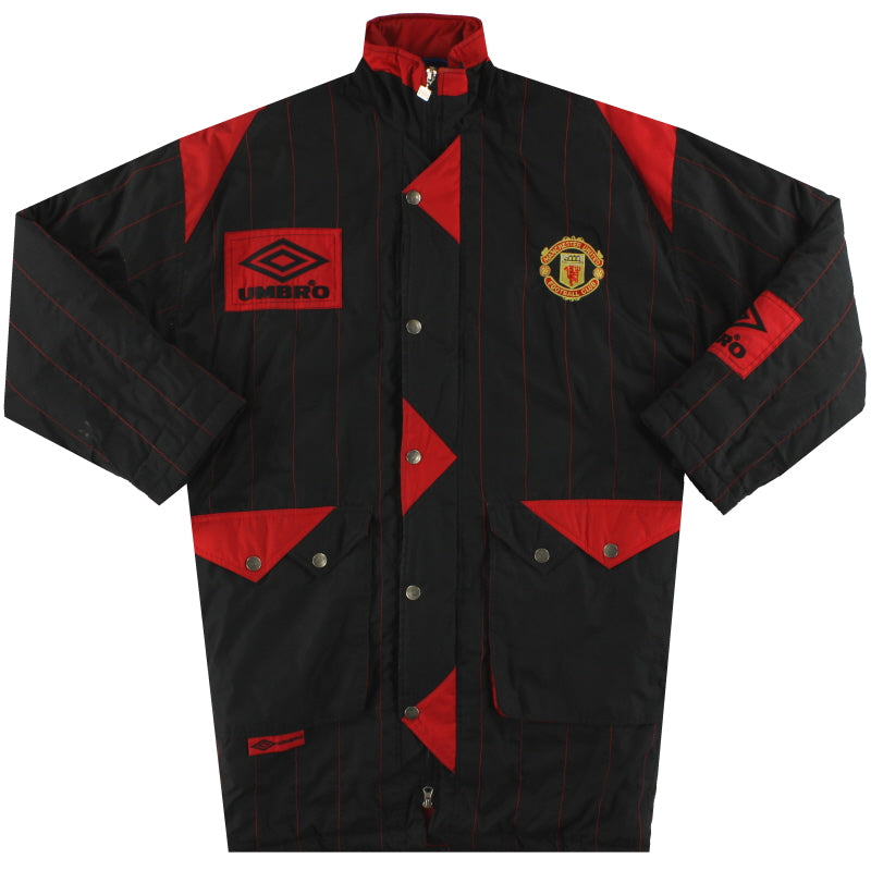 Manchester United | Classic Retro Football Kits | Vintage Football Shirts