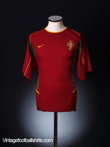 2002-04 Portugal Home Shirt S | Vintage Football Shirts