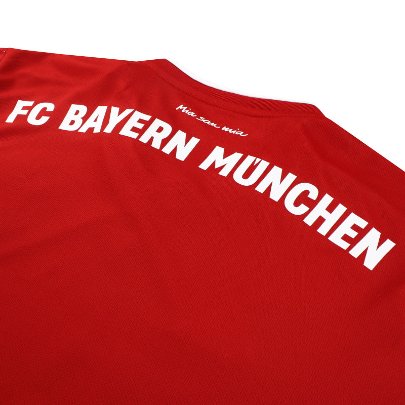 Bayern Munich | Classic Retro Football Kits | Vintage Football Shirts