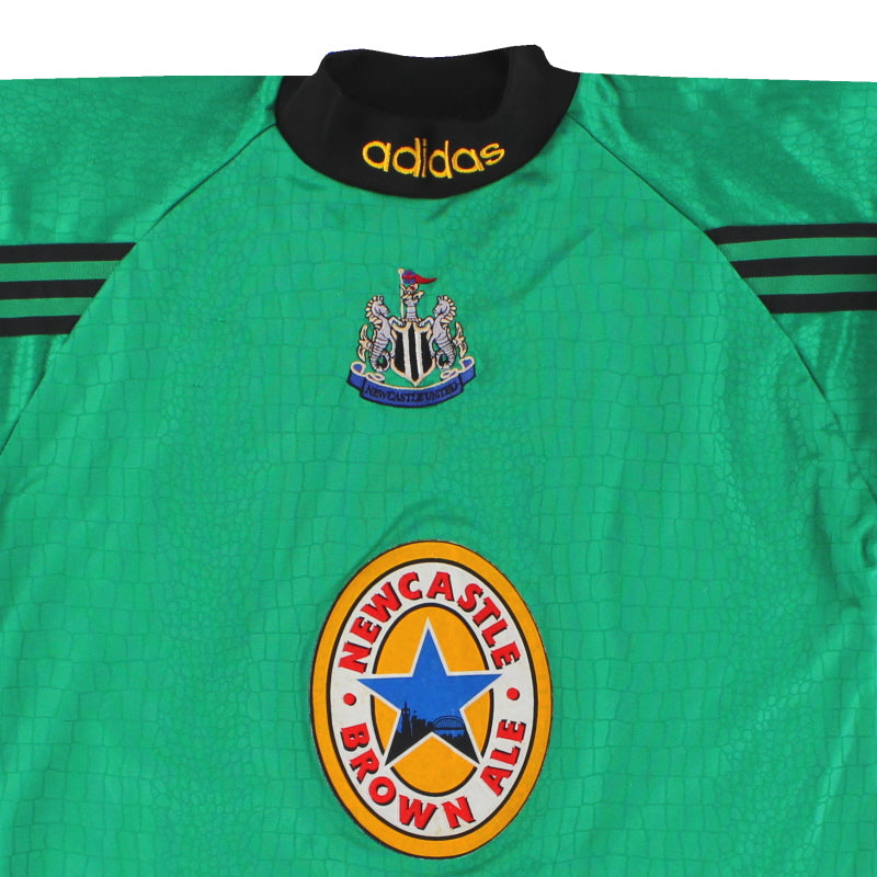 Newcastle United | Classic Retro Football Kits | Vintage Football Shirts
