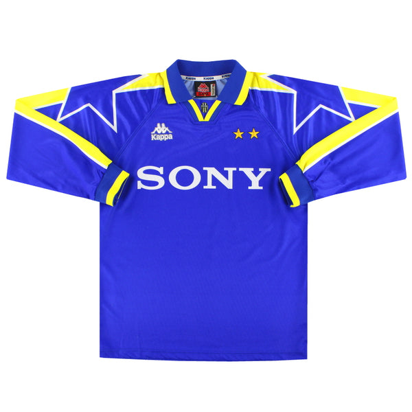 Juventus | Classic Retro Football Kits | Vintage Football Shirts
