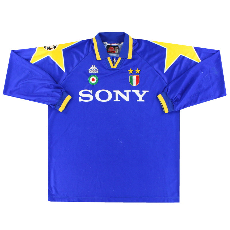 Juventus | Classic Retro Football Kits | Vintage Football Shirts