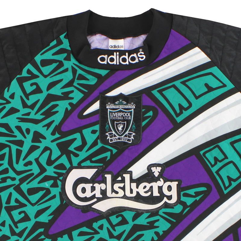 Liverpool | Classic Retro Football Kits | Vintage Football Shirts