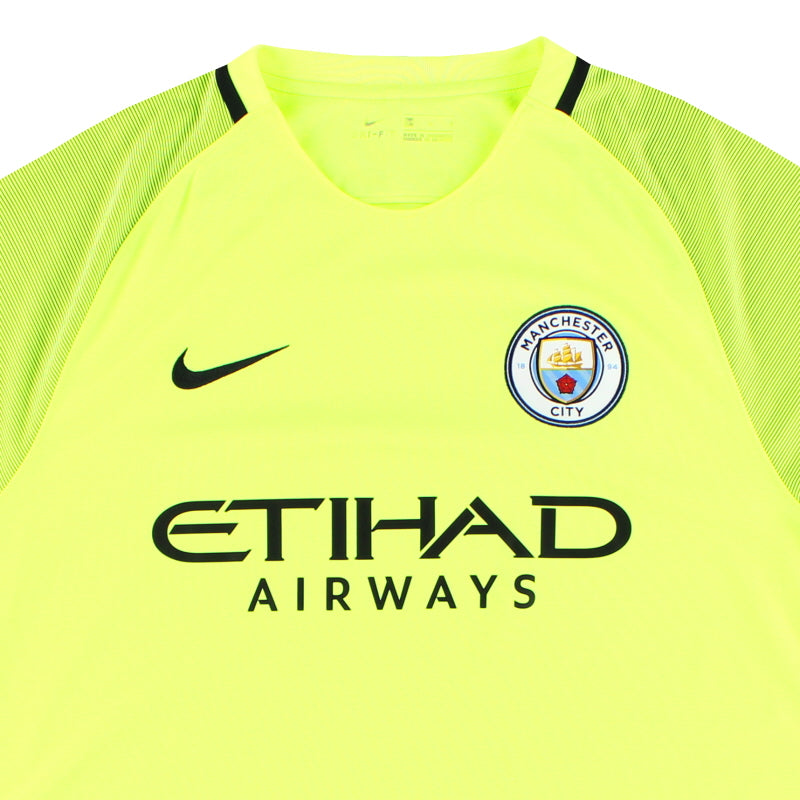 Manchester City | Classic Retro Football Kits | Vintage Football Shirts