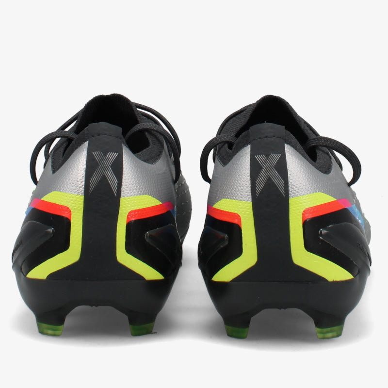 Football Boots | Classic Retro Football Kits | Vintage Football Shirts